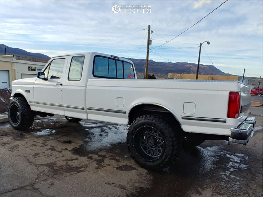1995 Ford F-250 with 20x12 -51 Vision Rocker and 35/12.5R20 Federal ...