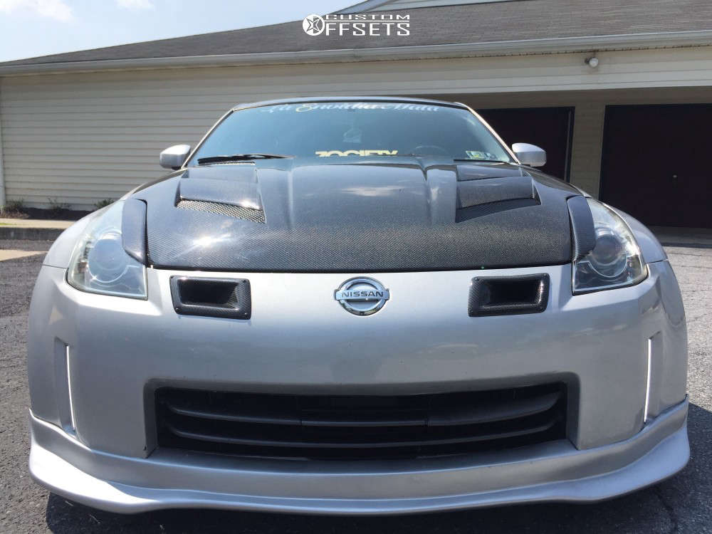 2006 Nissan 350Z with 19x9.5 24 Work Meister S1 3p and 255/35R19 Toyo ...