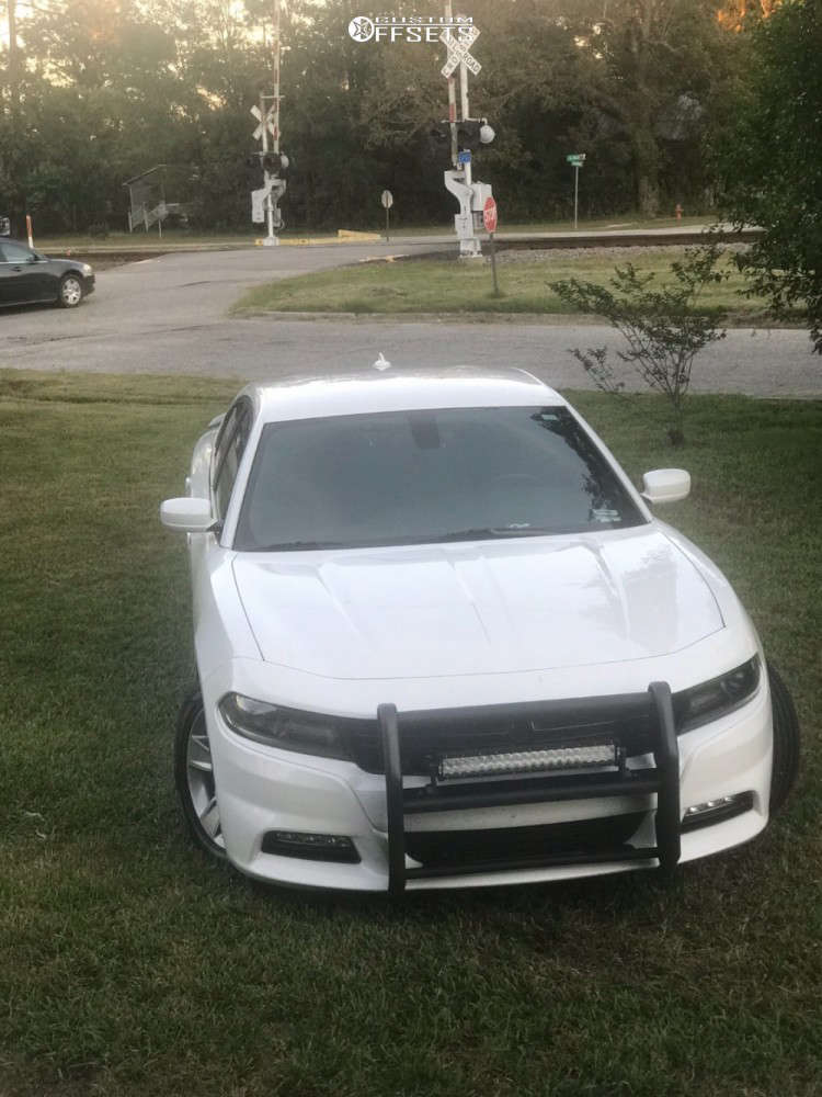 2016 Dodge Charger with 22x9 40 Axe ZX4 and 265/30R22 Nankang NS-20 and ...