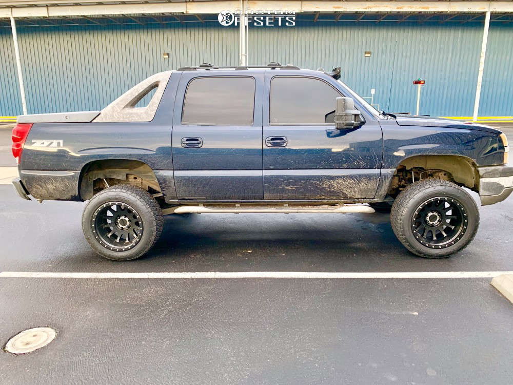 2005 Chevrolet Avalanche 1500 with 20x12 -51 Method MR605 and 305/50R20 ...
