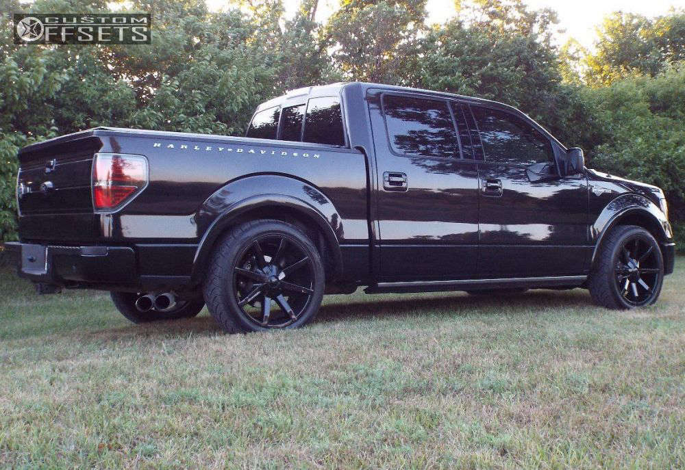 2011 Ford F-150 with 22x9.5 38 KMC Slide and 275/45R22 Nitto NT420V and ...