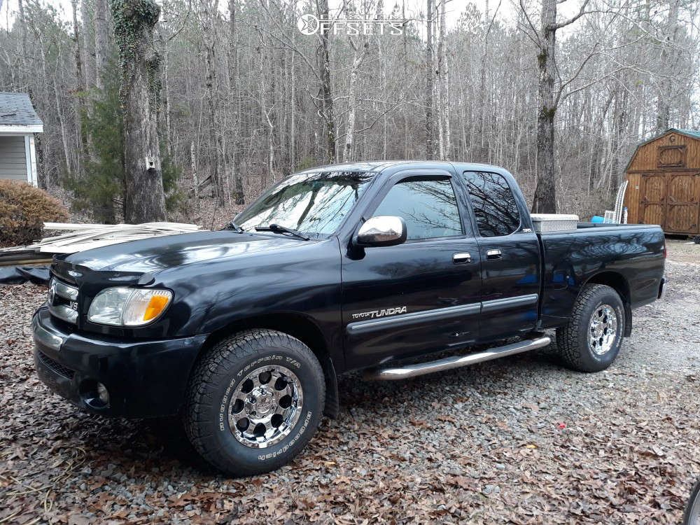 2003 Toyota Tundra with 16x8 0 Moto Metal Mo955 and 255/70R16 ...