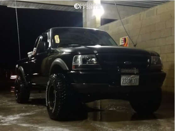 1999 Ford Ranger with 15x10 -88 Aero 50 Series and 31/10.5R15 Hankook ...