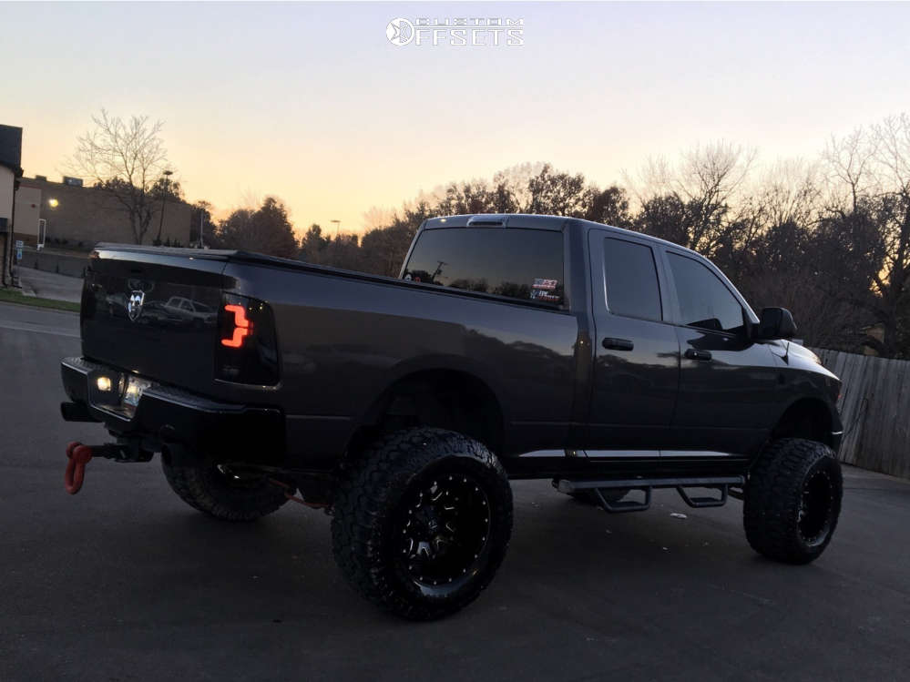2015 Ram 1500 with 20x12 -44 Fuel Lethal and 38/15.5R20 Milestar Patagonia Mt and Lifted >12 ...