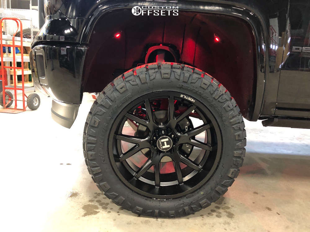 2015 GMC Sierra 1500 with 22x10 -25 Hostile Rage and 35/12.5R22 Nitto ...