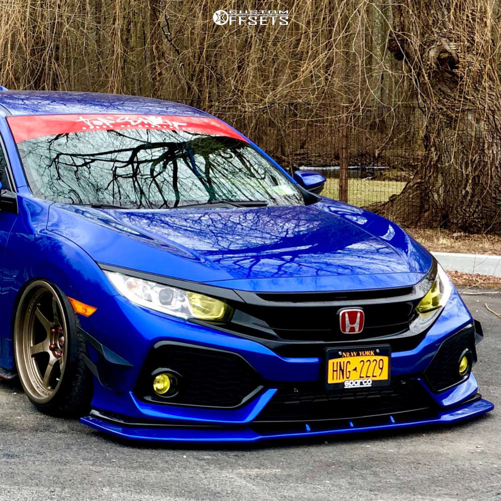 2017 Honda Civic with 18x9.5 10 Cosmis Racing XT-006R and 215/35R18 ...