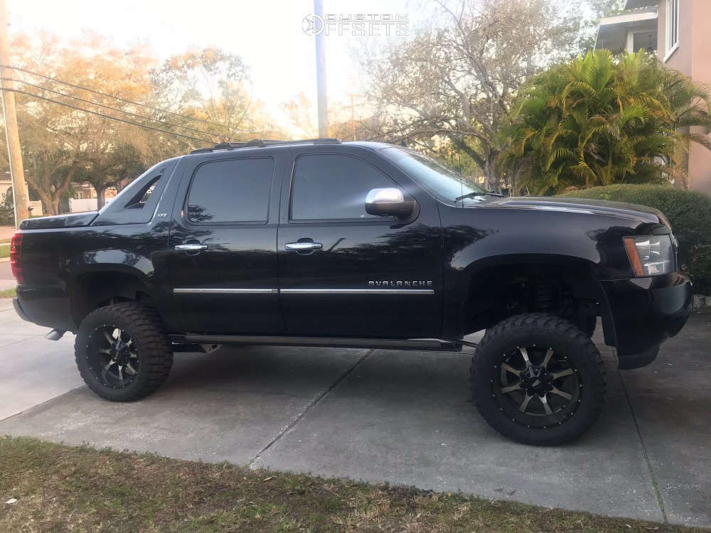2011 Chevrolet Avalanche with 20x10 -24 Moto Metal Mo970 and 33/12.5R20 ...