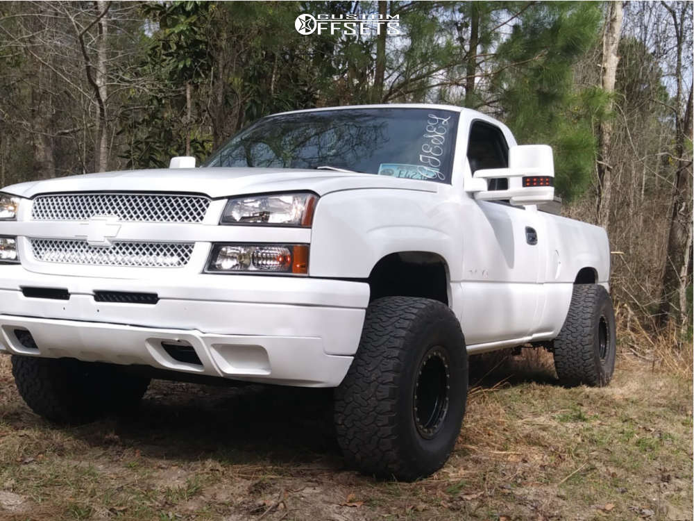 2003 Chevrolet Silverado 1500 with 15x10 -44 Pro Comp Series 252 and 33 ...