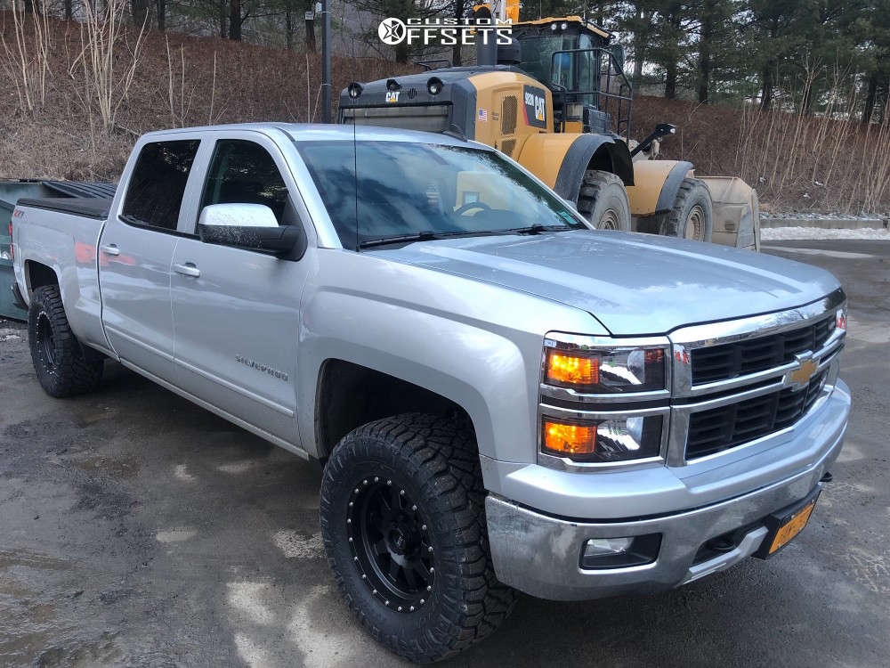 2015 Chevrolet Silverado 1500 with 17x8.5 0 Method The Standard and 33/ ...