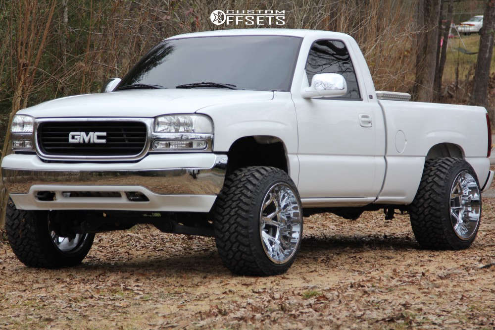 2002 GMC Sierra 1500 with 22x14 -76 Hostile Rage and 33/12.5R22 Nitto ...