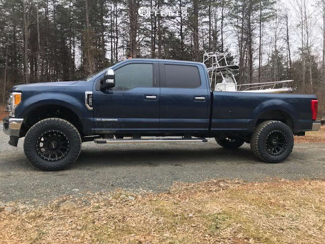 2017 Ford F-250 Super Duty with 20x10 -24 Method 605 and 37/13.5R20 ...