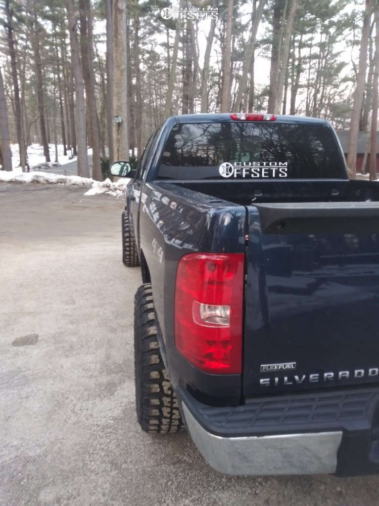 2009 Chevrolet Silverado 1500 with 17x9 -36 Pro Comp Series 97 and 285 ...