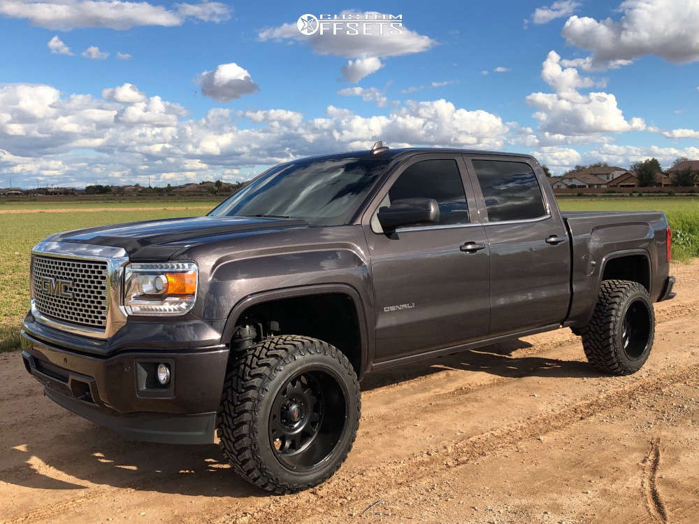 2015 GMC Sierra 1500 with 20x12 -44 Ultra Xtreme X108 and 33/12.5R20 ...