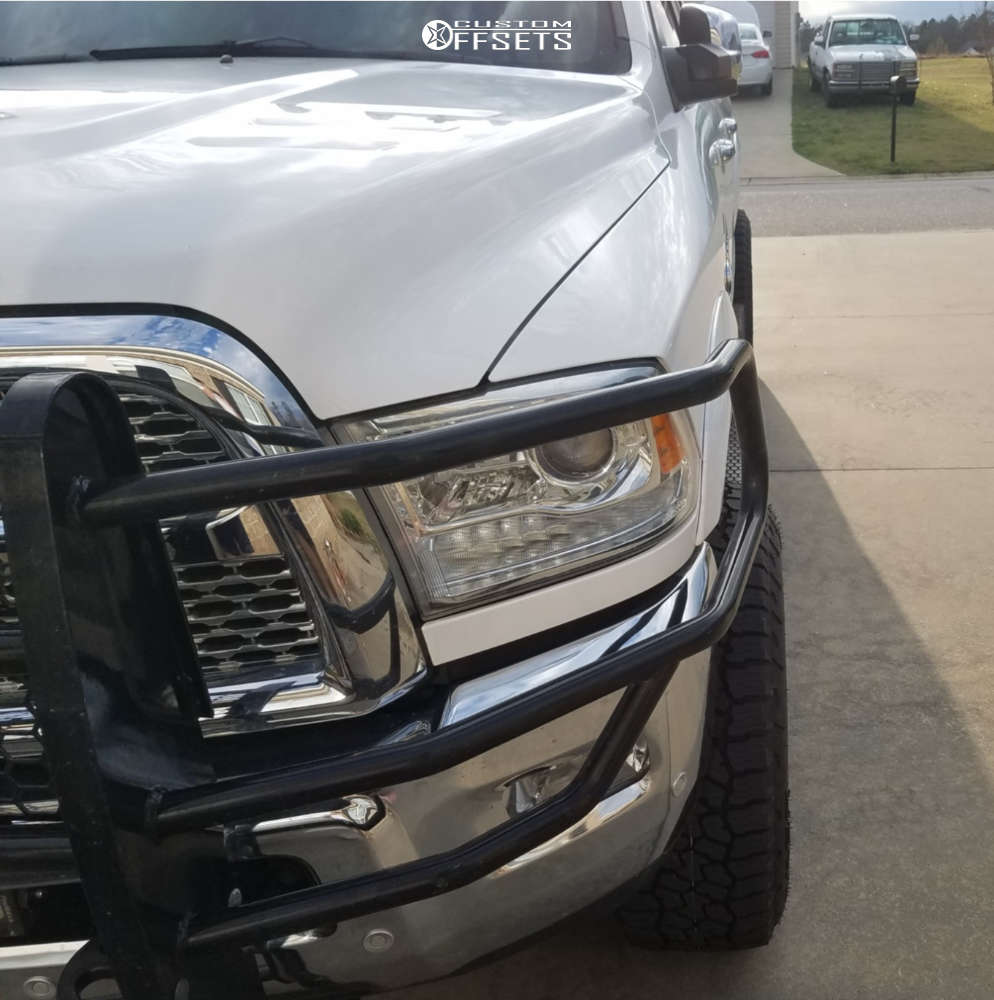 2016 Ram 2500 with 20x10 -18 Moto Metal Mo985 and 285/65R20 Falken ...