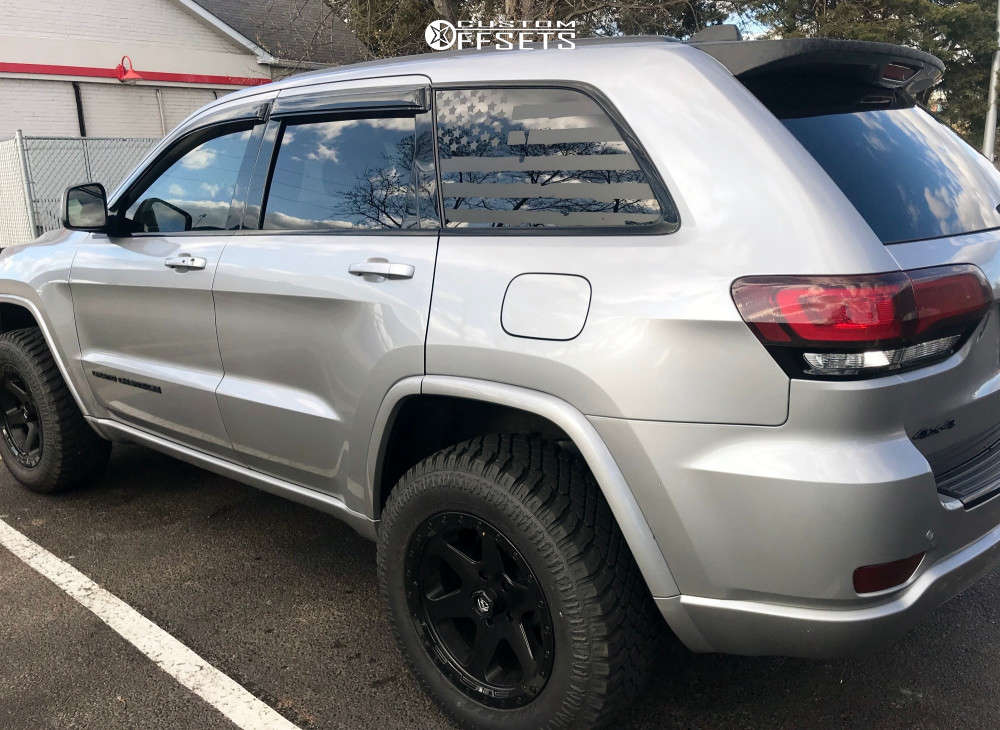 2018 Jeep Grand Cherokee with 18x9 1 Fuel Ripper and 285/60R18 Atturo ...