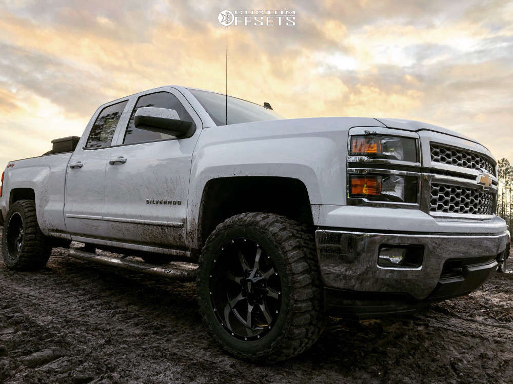 2015 Chevrolet Silverado 1500 with 20x10 -24 Moto Metal Mo970 and 33/12 ...