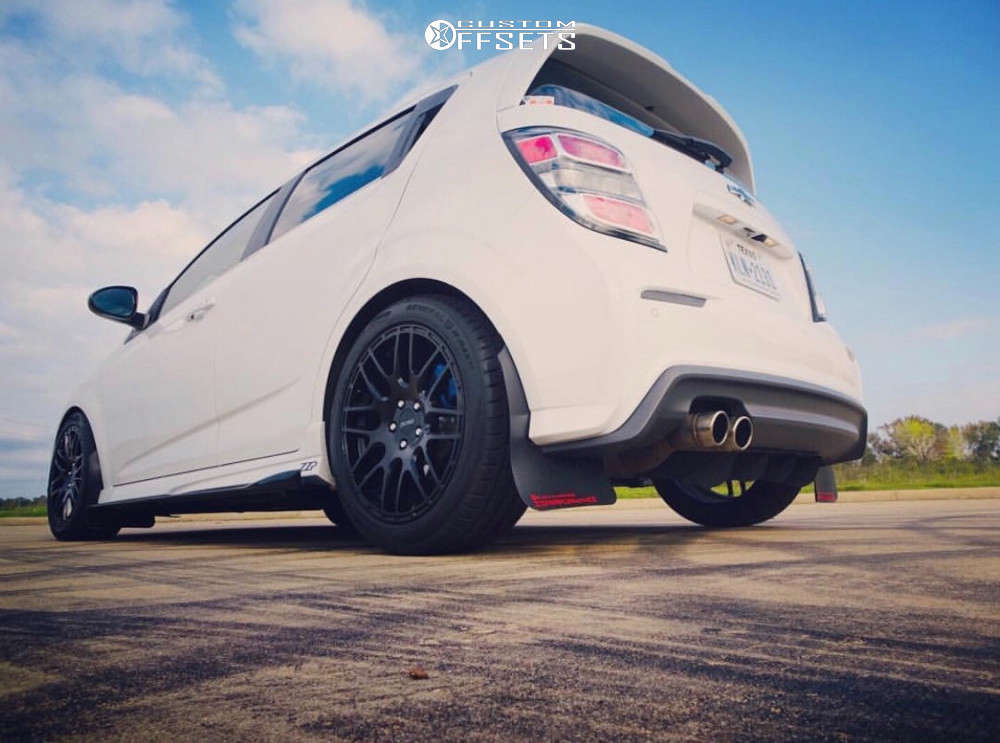 2018 Chevrolet Sonic with 17x7.5 40 Petrol P6a and 225/45R17 General G ...