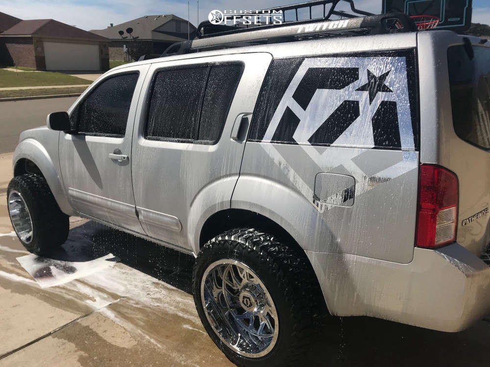 2007 Nissan Pathfinder with 20x12 -44 TIS 544v and 275/55R20 AMP ...