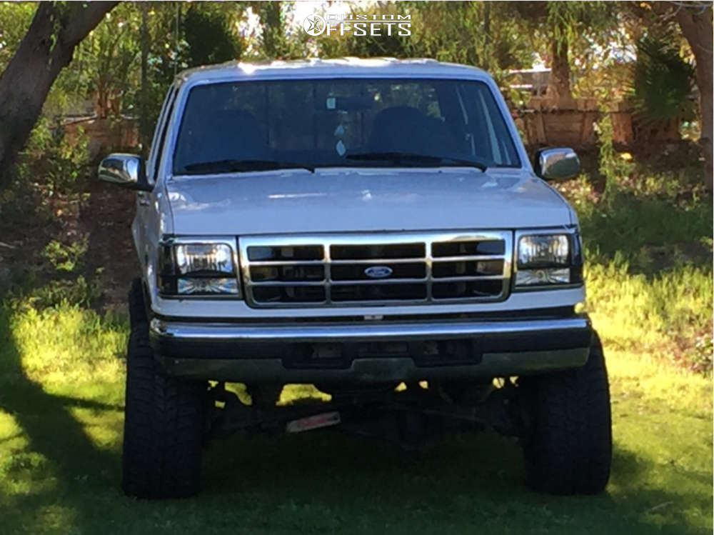 1996 Ford F-250 with 20x12 -51 Vision Prowler and 33/12.5R20 Road One ...