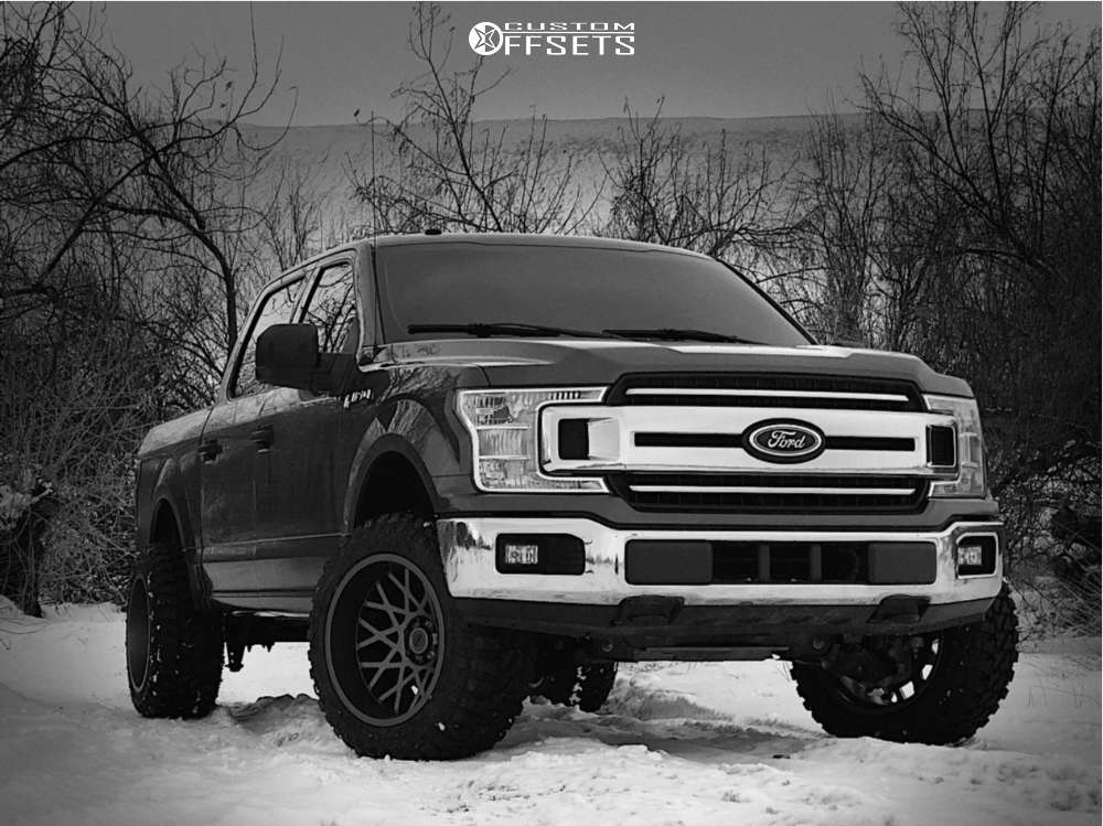 2018 Ford F-150 with 20x12 -51 Toxic Punisher and 33/12.5R20 Fury ...