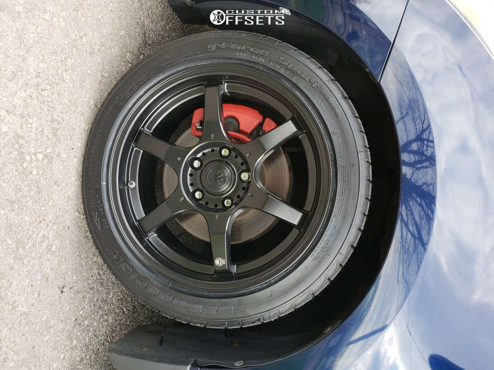 2010 Pontiac Vibe with 17x7.5 35 Konig Backbone and 225/45R17 ...