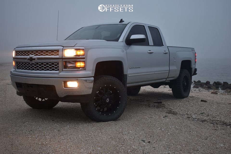 2015 Chevrolet Silverado 1500 with 20x9 0 Dropstars 645b and 35/12.5R20 ...