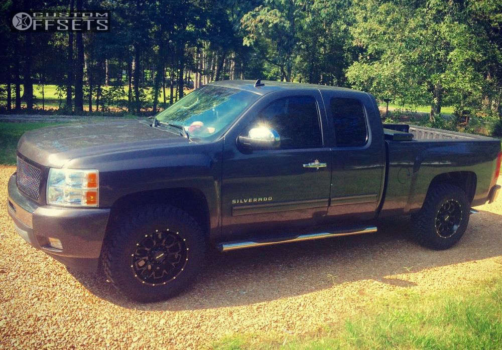 2011 Chevrolet Silverado 1500 with 18x9 10 MKW M95 and 285/65R18 Nitto ...