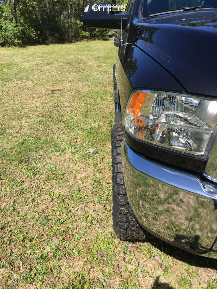 2018 Ram 2500 with 18x9 20 Fuel Sledge and 35/12.5R18 Nitto Ridge ...
