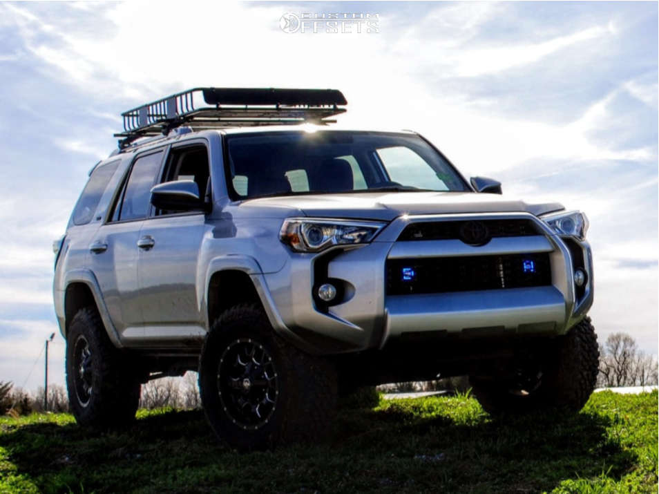 2018 Toyota 4Runner with 17x9 -12 Mayhem Warrior and 285/70R17 Kanati ...