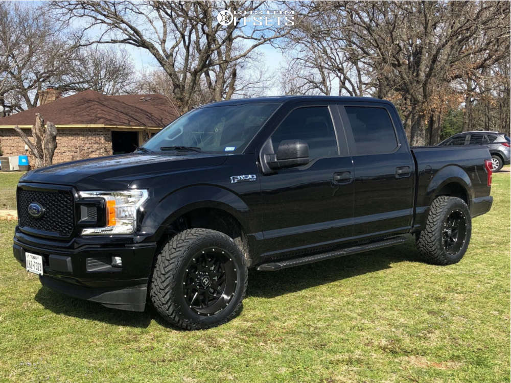 2018 Ford F-150 with 20x10 -19 Hostile Sprocket and 33/12.5R20 Fuel Mud ...
