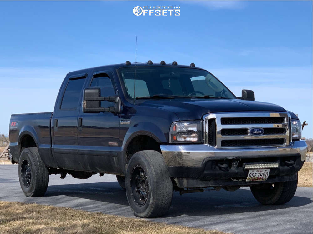 2003 Ford F-250 Super Duty with 18x9 -12 Fuel Hostage and 33/12.5R18 ...