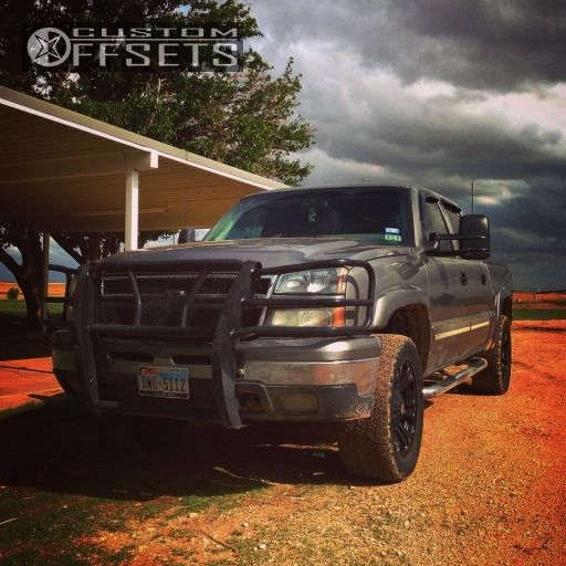 2006 Chevrolet Silverado 1500 with 20x9 18 XD Monster and 305/55R20 ...