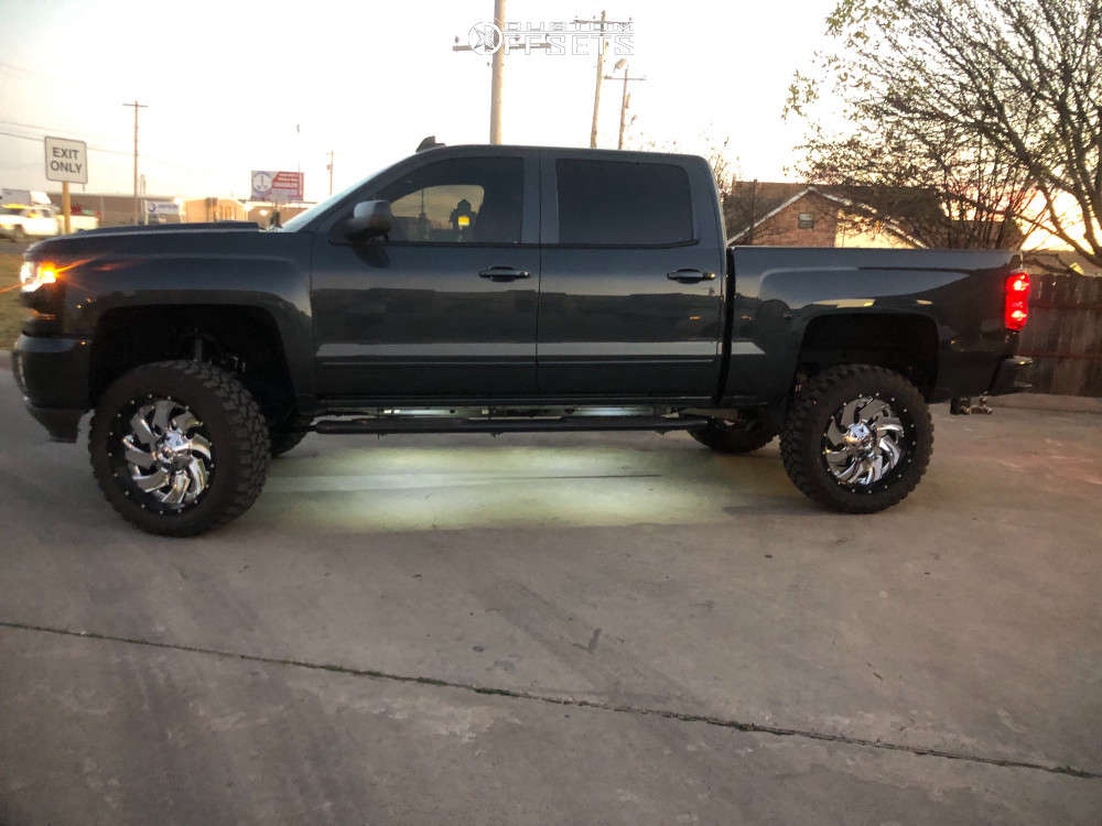 2017 Chevrolet Silverado 1500 with 22x10 -13 Fuel Cleaver D240 and 35/ ...