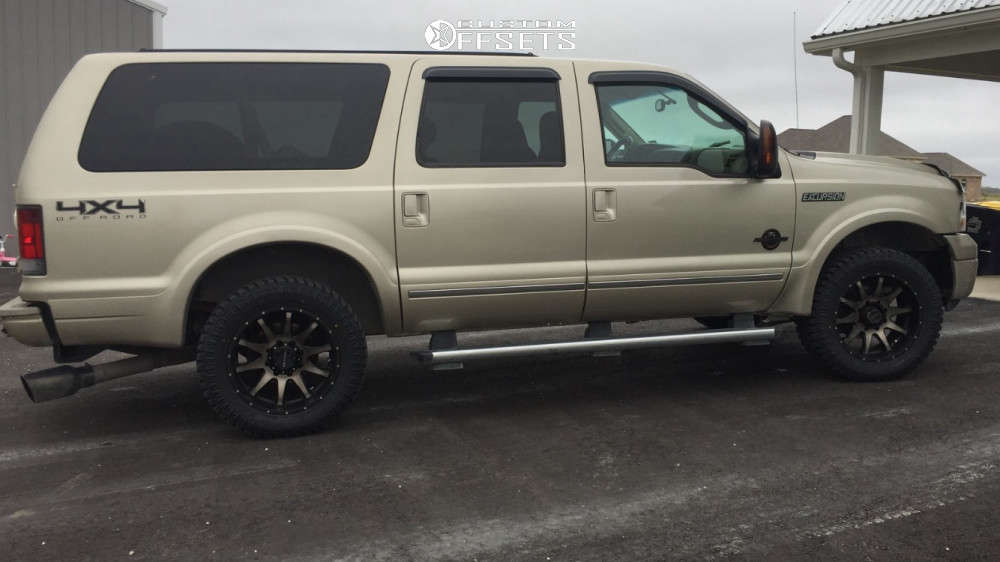 2005 Ford Excursion with 20x9 -12 Raceline Shift and 33/12.5R20 Atturo ...