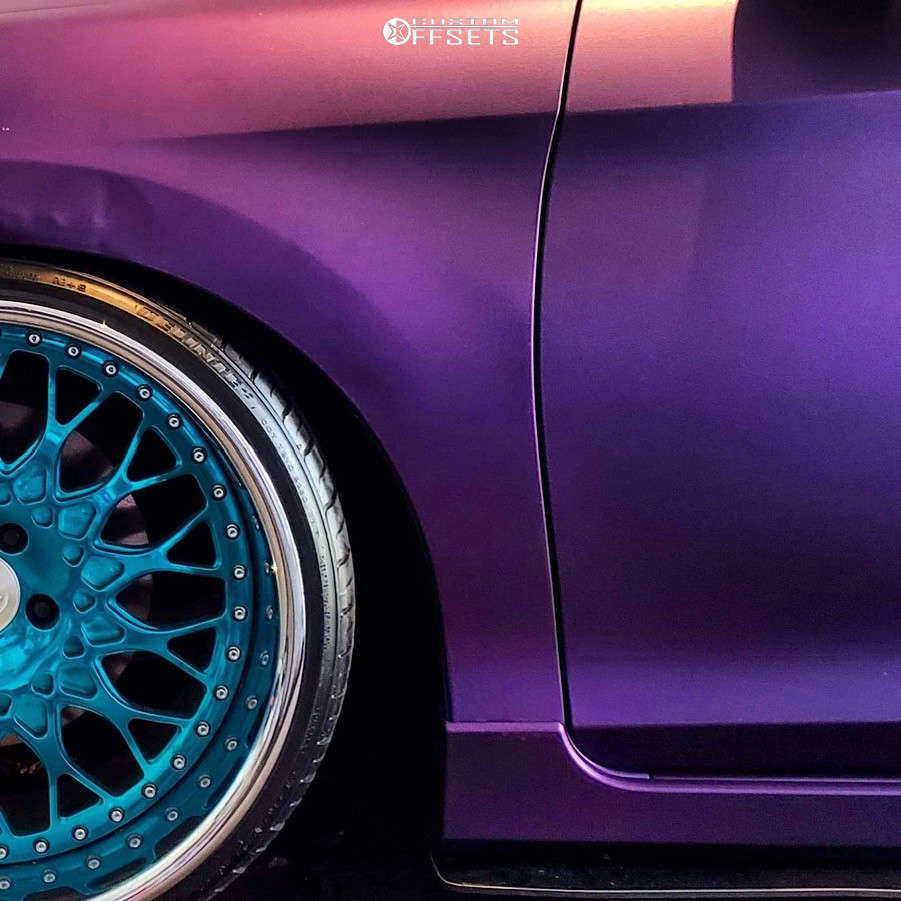 2016 Honda Accord with 19x9.5 VIP Modular VRC110 and 215/35R19 Accelera ...