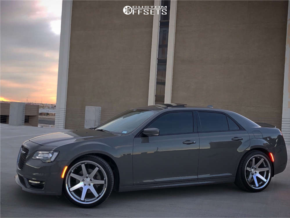 2017 Chrysler 300 with 22x9.5 15 Ferrada FR1 and 265/35R22 Pirelli ...