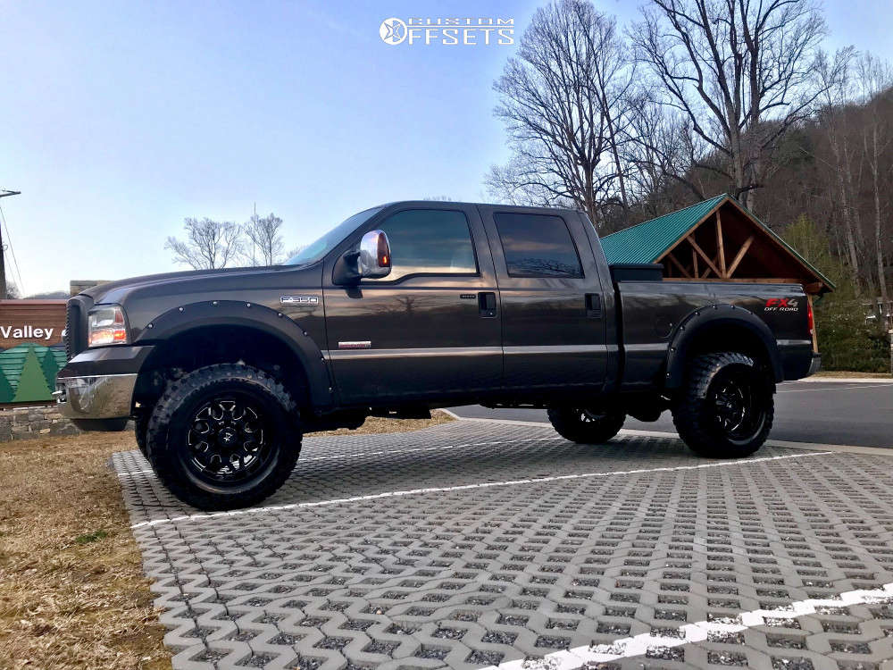 2007 Ford F-350 Super Duty with 20x12 -44 RBP 73r and 35/12.5R20 ...