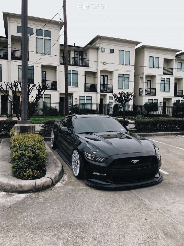 2016 Ford Mustang Wheel Offset Flush Air Suspension | 632381 | Custom ...