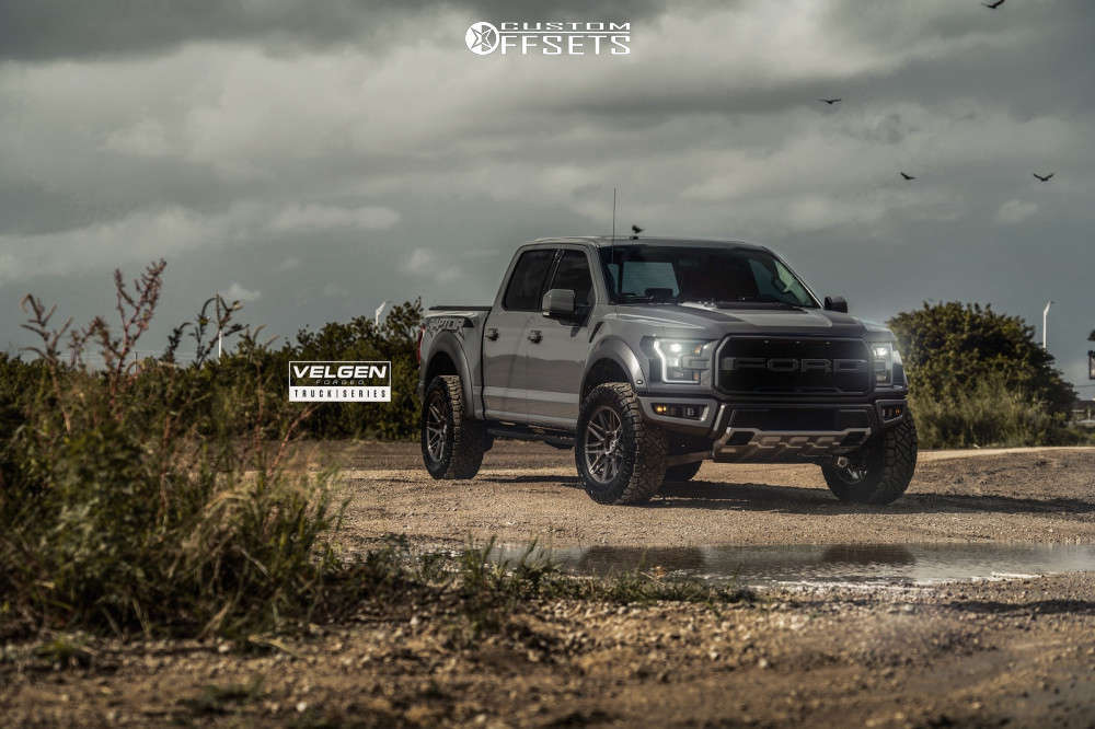 2018 Ford Raptor with 20x10 -5 Velgen Vft9 and 35/12.5R20 Nitto Terra ...