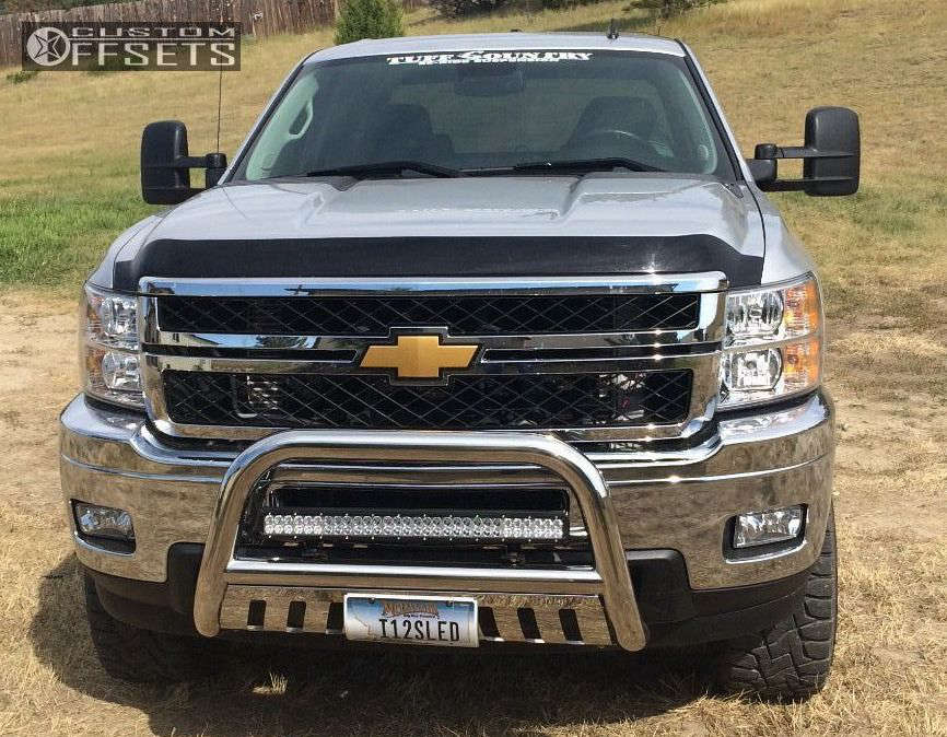2014 Chevrolet Silverado 2500 HD with 18x9 0 American Racing ATX Ledge ...