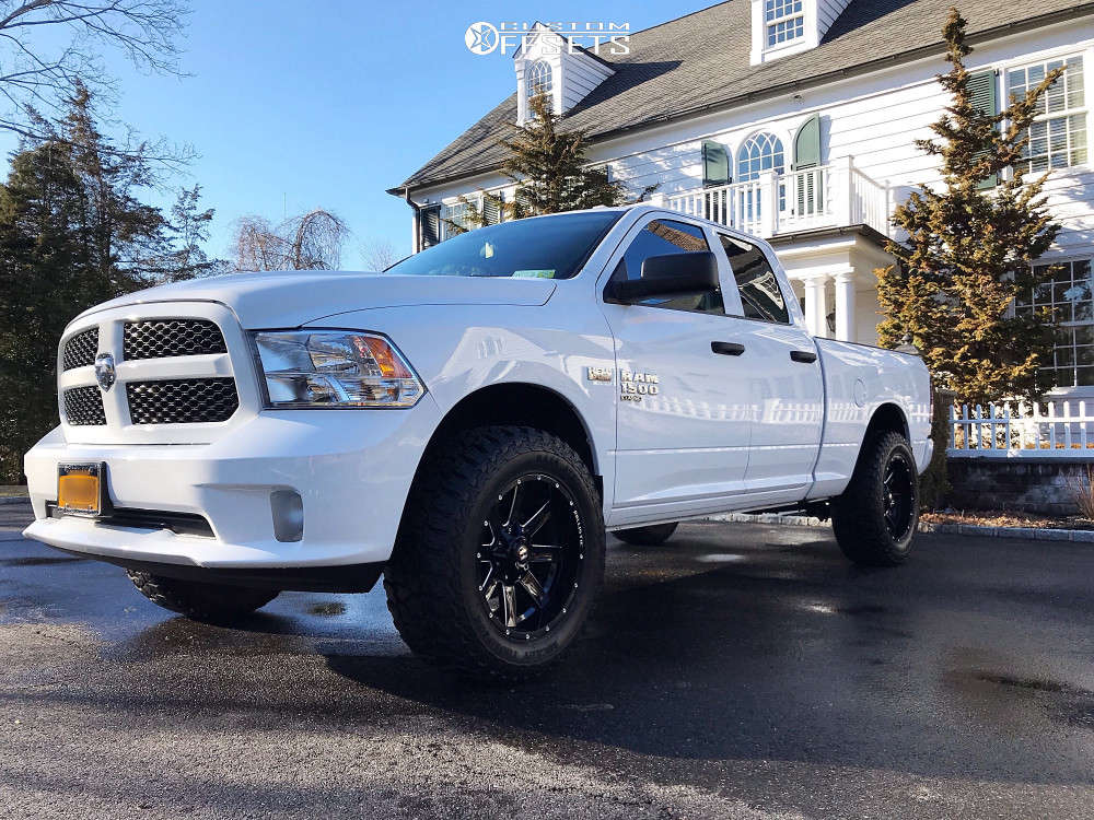 2019 Ram 1500 Classic with 20x10 -19 Ballistic Rage and 35/12.5R20 ...