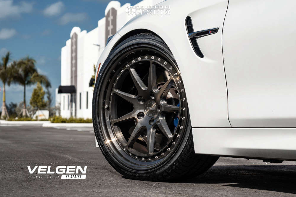 2017 BMW M4 with 20x9.5 30 Velgen Sl-9 and 265/35R20 Pirelli Pzero Nero ...