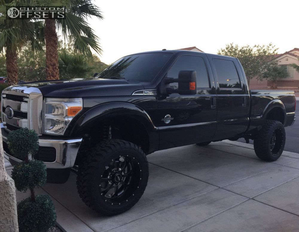 2015 Ford F-250 Super Duty with 22x10.5 -25 Sota Novakane and 35/12.5R22 Toyo Tires Open Country ...