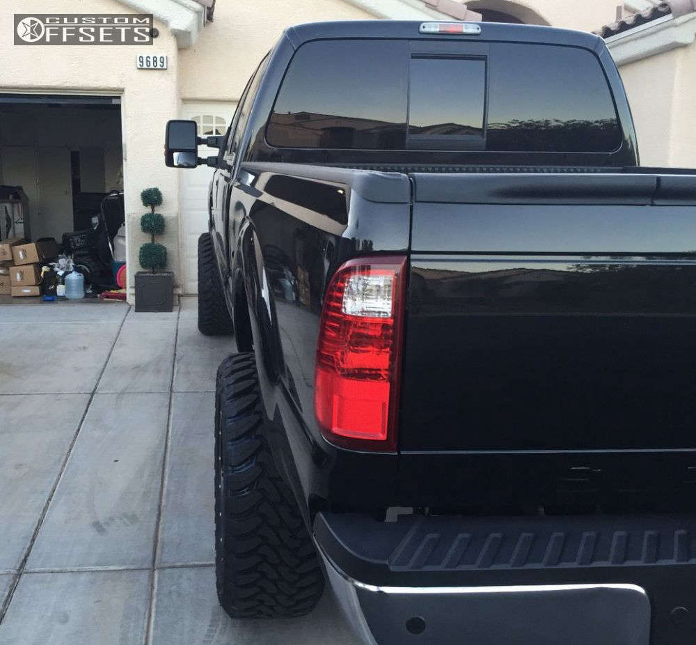 2015 Ford F-250 Super Duty with 22x10.5 -25 Sota Novakane and 35/12.5R22 Toyo Tires Open Country ...