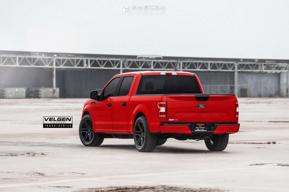 2018 Ford F-150 with 22x10 30 Velgen Vft6 and 305/45R22 Nitto NT420V ...