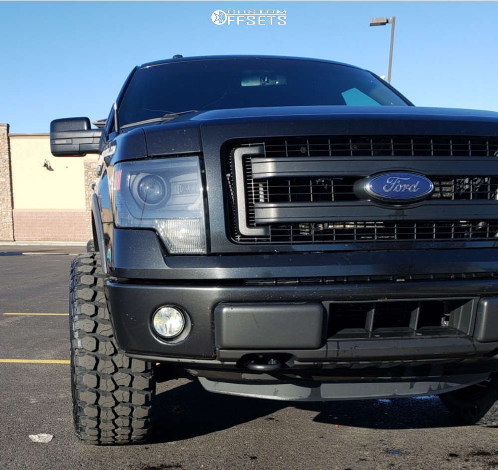 2014 Ford F-150 with 22x12 -44 RBP 87r and 35/12.5R22 Ironman All ...