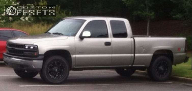 2002 Chevrolet Silverado 1500 with 18x9.5 -12 Dropstars 645B and 275 ...