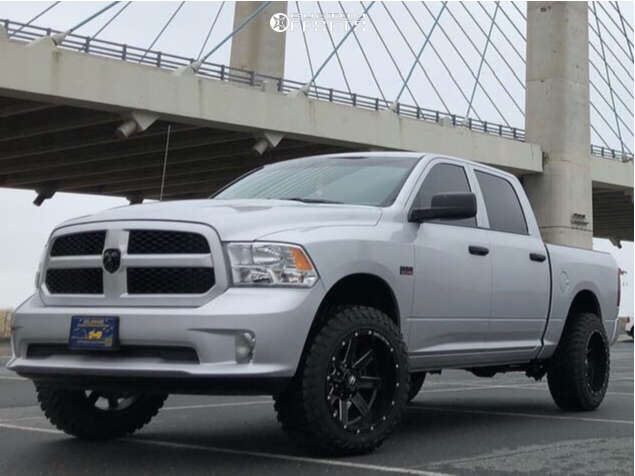 2018 Ram 1500 with 20x12 -44 Ballistic Rage and 33/12.5R20 Atturo Trail ...