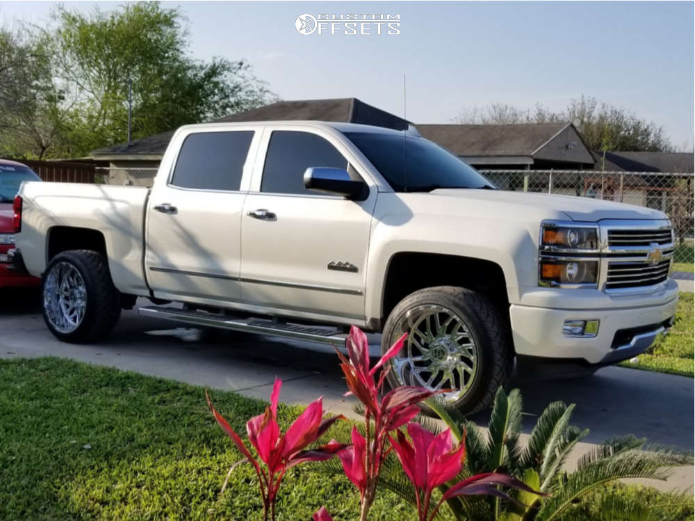 2015 Chevrolet Silverado 1500 with 22x12 -44 TIS 544C and 305/40R22 ...