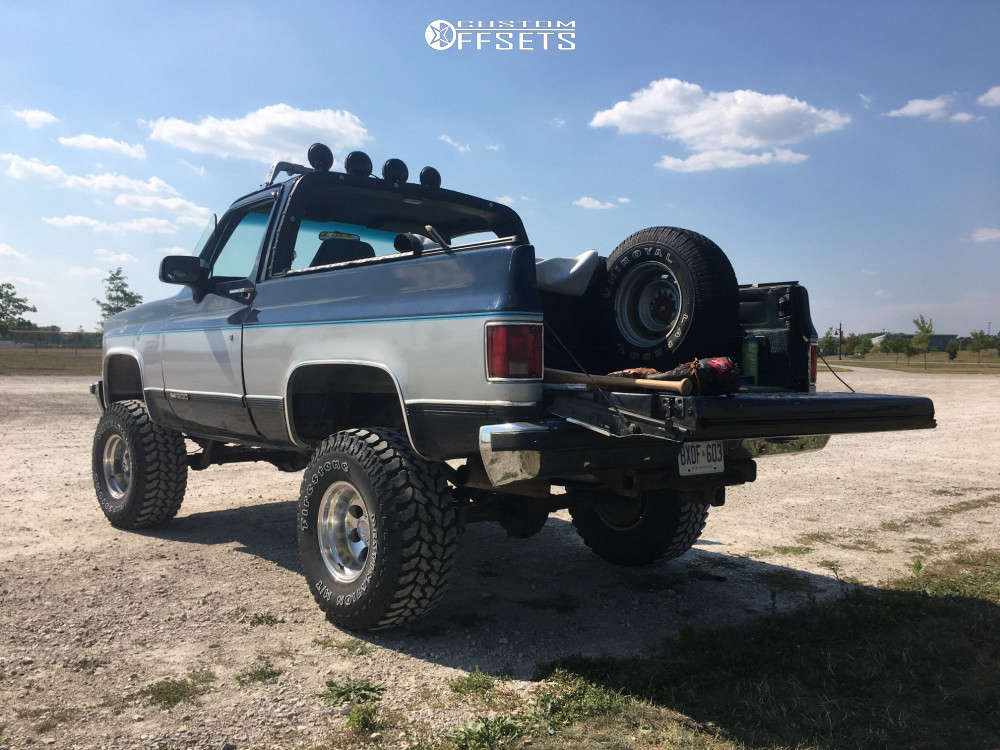 1990 GMC Jimmy with 15x10 -47 Pro Comp Series 69 and 33/12.5R15 ...